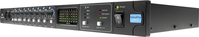 Focusrite Octopre Mkii 8-channel Mic Preamp | Plava